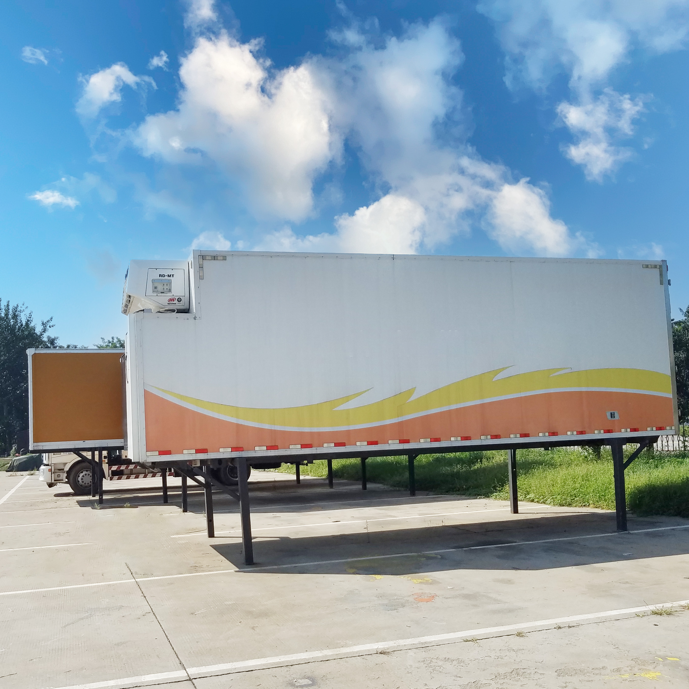 Insulated And Refrigeration Swap Box - Buy Refrigeration Truck Body ...